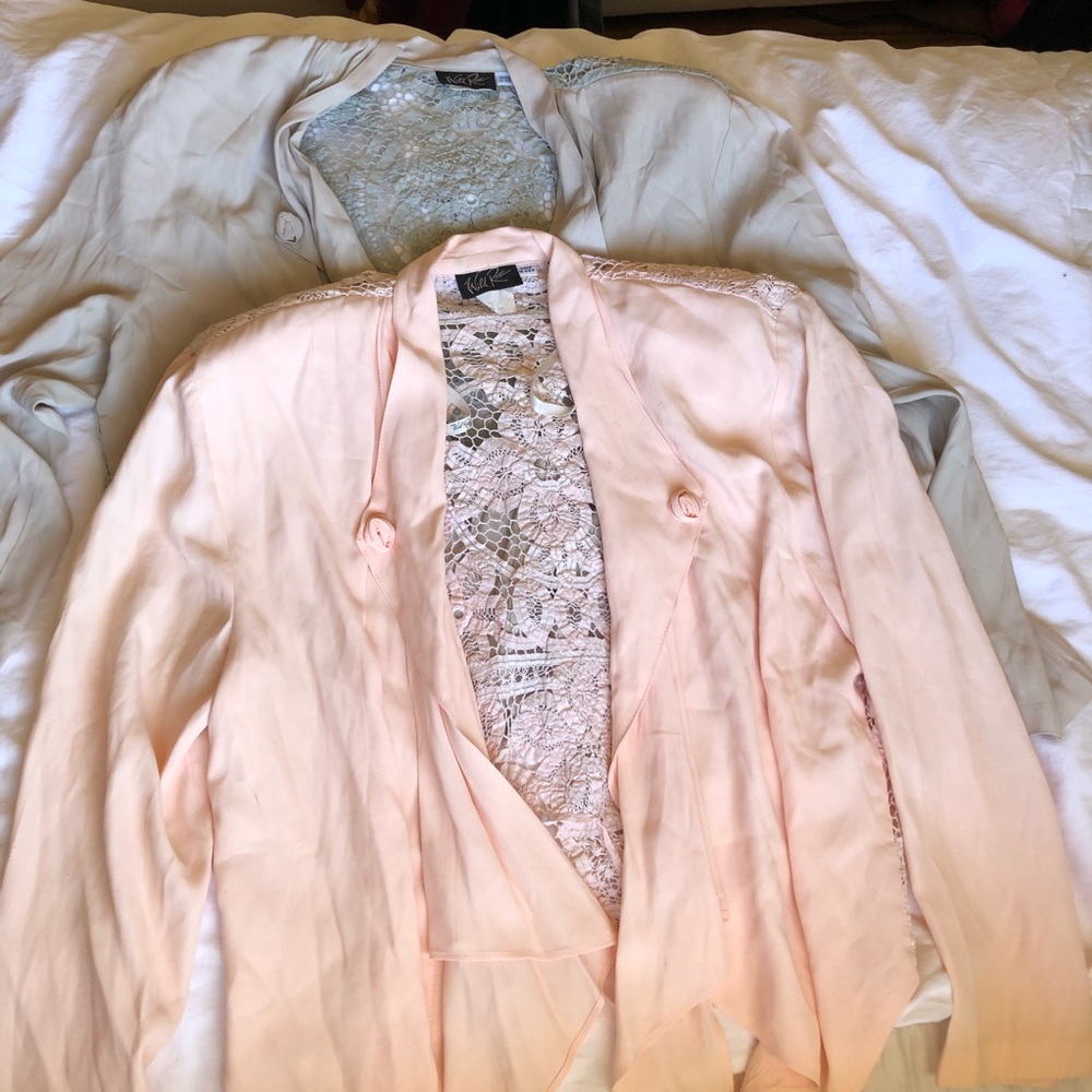 2 Toppers With Battenburg Lace Back - Gem